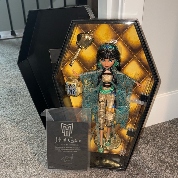 monster high | Toys | Limited Edition Haunt Couture Cleo De Nile | Poshmark